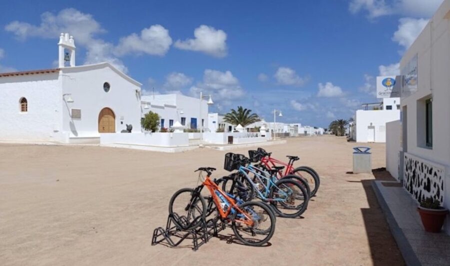 Bike Rental La Graciosa - What to Expect During Your Bike Rental Day