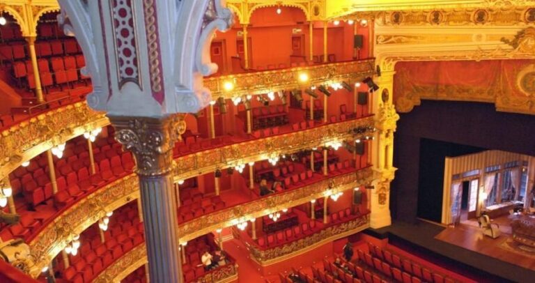 Bilbao architecture and churches tour - Who Will Enjoy This Tour?