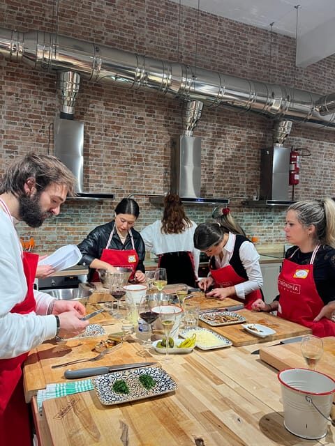 Bilbao: Basque Pintxos and Tapas Cooking Class - The Itinerary: What to Expect Step-by-Step
