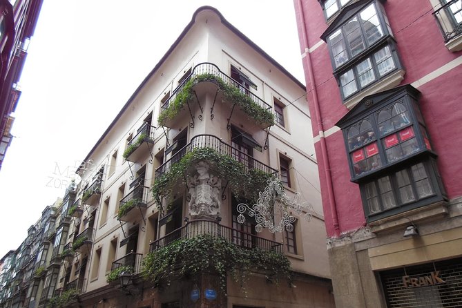 Bilbao: Gastronomic and Cultural Walking Tour with Tastings - The Value of This Experience