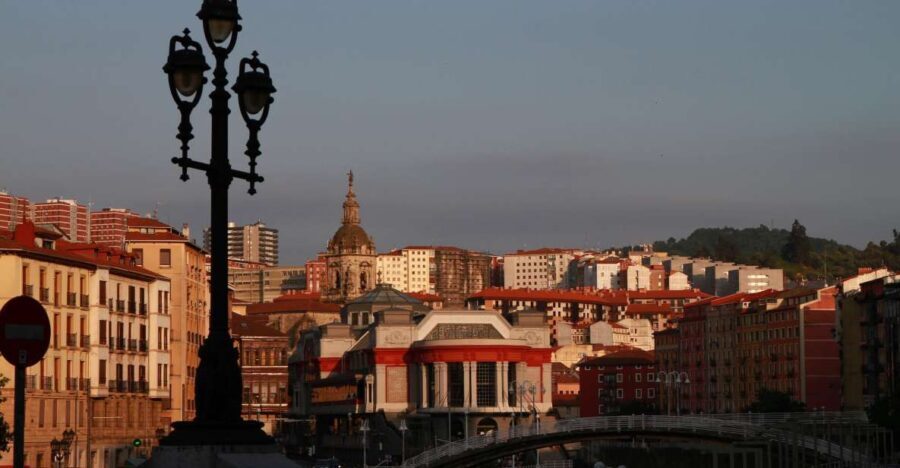 Bilbao Like a Local: Customized Guided Tour - The Itinerary: What to Expect