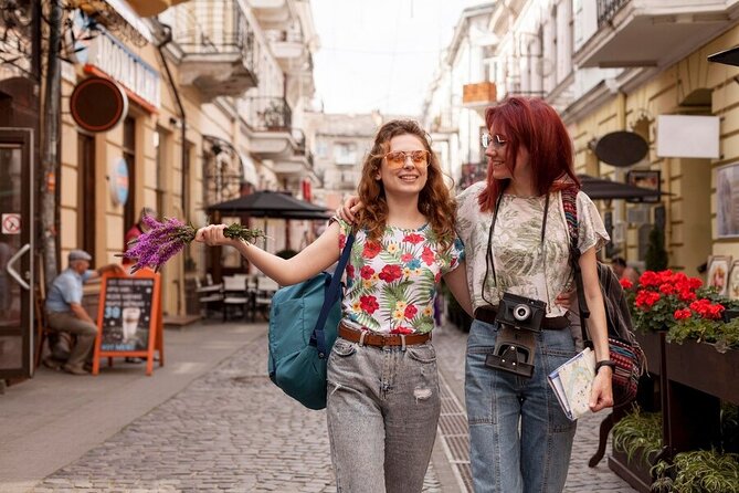 Bilbao Must See Attractions Walking Tour With A Guide - An In-Depth Look at the Itinerary and Experience