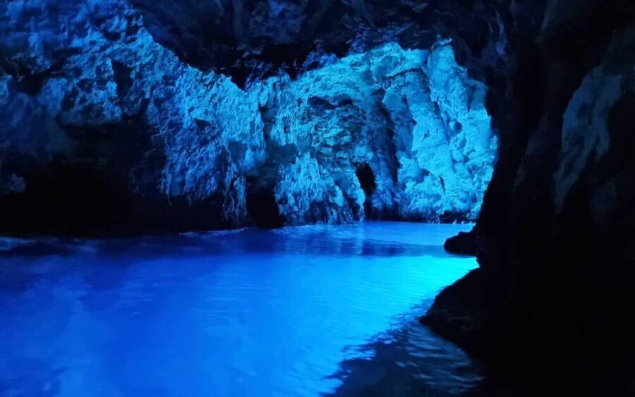 Blue Cave speedboat trip from Trogir - Navigating the Itinerary