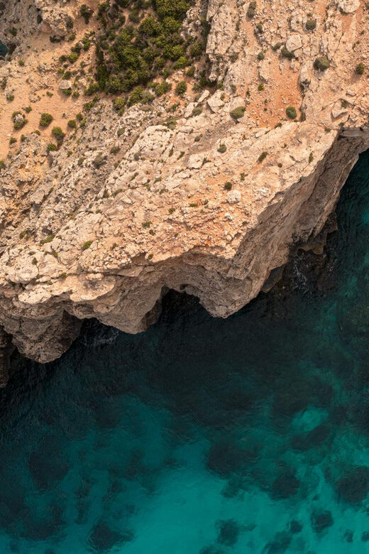 Blue Lagoon, Crystal Lagoon & Comino Caves Private Boat Tour - What You Can Expect: A Play-by-Play