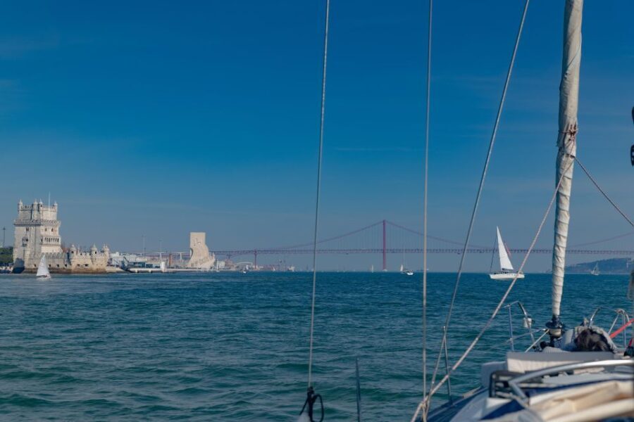 Bluemotion Lisbon: Sailing tour in Tagus River - The Itinerary: Highlights of Lisbon from the Water