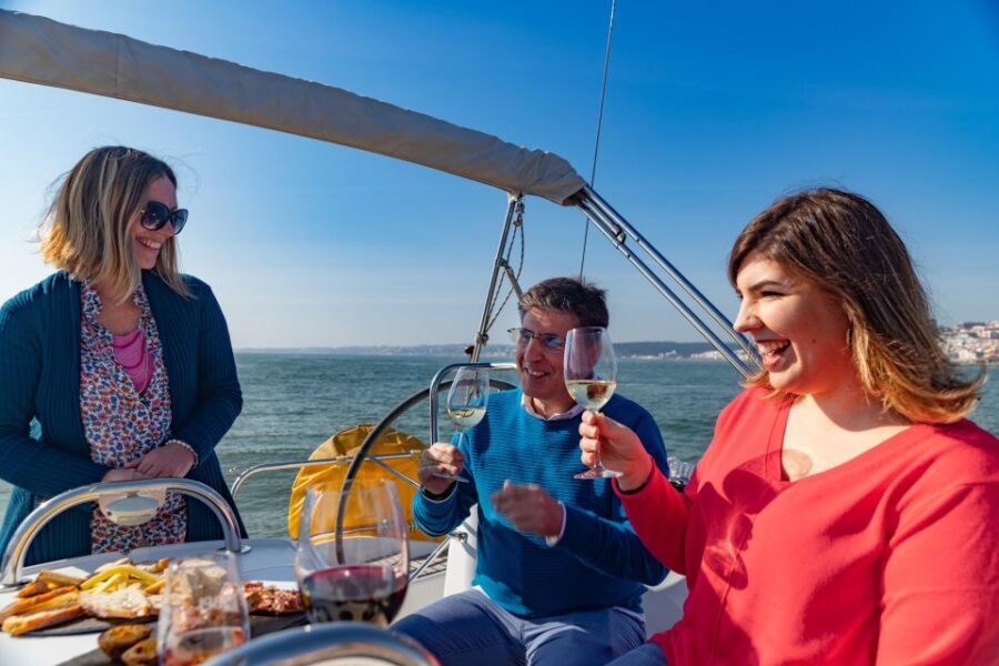Bluemotion Lisbon: Wine tasting w/ Sommelier on a sailboat - A Closer Look at the Experience