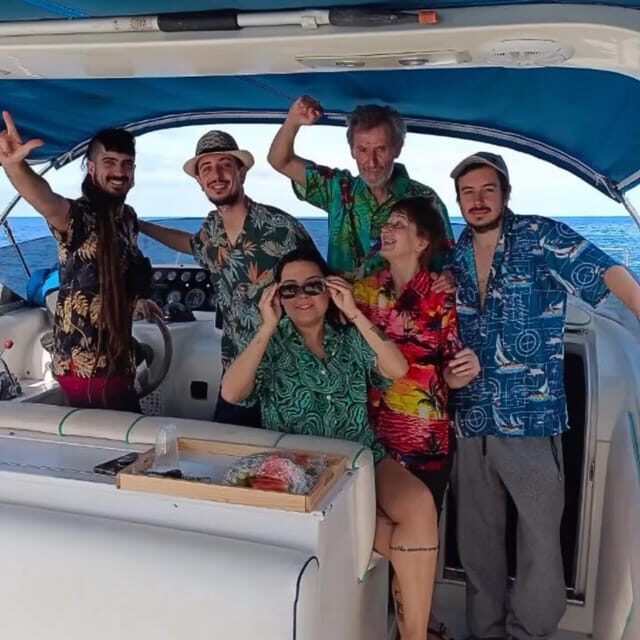 Boat ride from Puerto de Mogán along the coastline to Güigüi - Onboard Experience