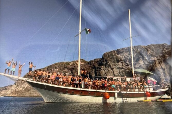 Boat tour of San Pietro Island - Key takeaways