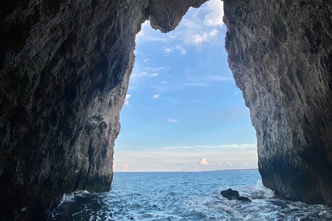 Boat tour Ortigia and Syracuse sea caves - Introduction: A Serenade at Sea in Syracuse