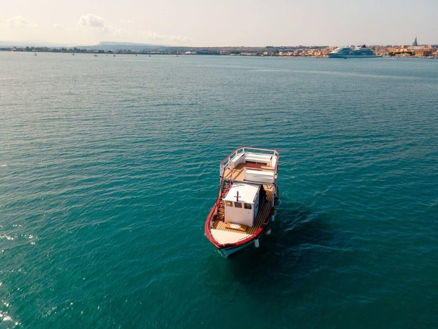 Boat tour with typical lunch in Siracusa - Who Should Book This Tour?