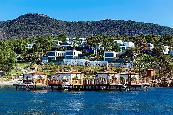 Bodrum Airport Transfers : Bodrum City to Bodrum Airport BJV in Business Car - Who Is This Service Best For?