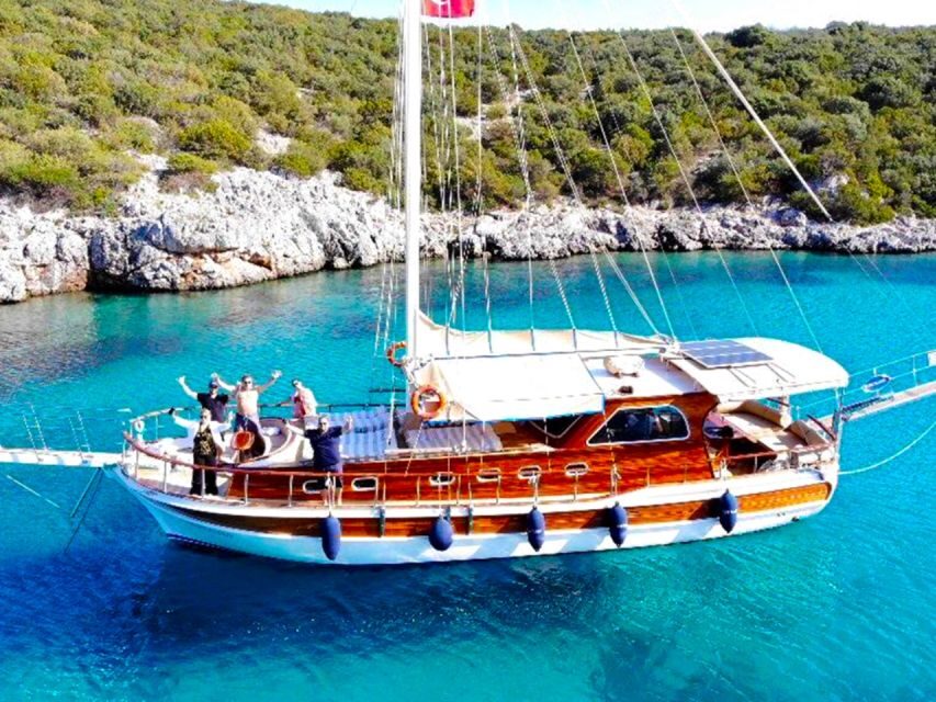 Bodrum Private Boat Trip - Diving Into the Itinerary