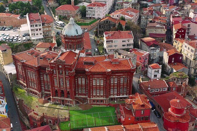 Bohemian Istanbul: Fener and Balat's Charm-Private Walking Tour - Discovering Fener & Balat’s Colorful Streets