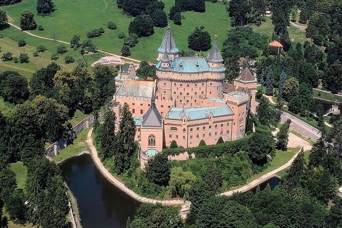 Bojnice Chateau and Cicmany Village Private Trip - Key Points