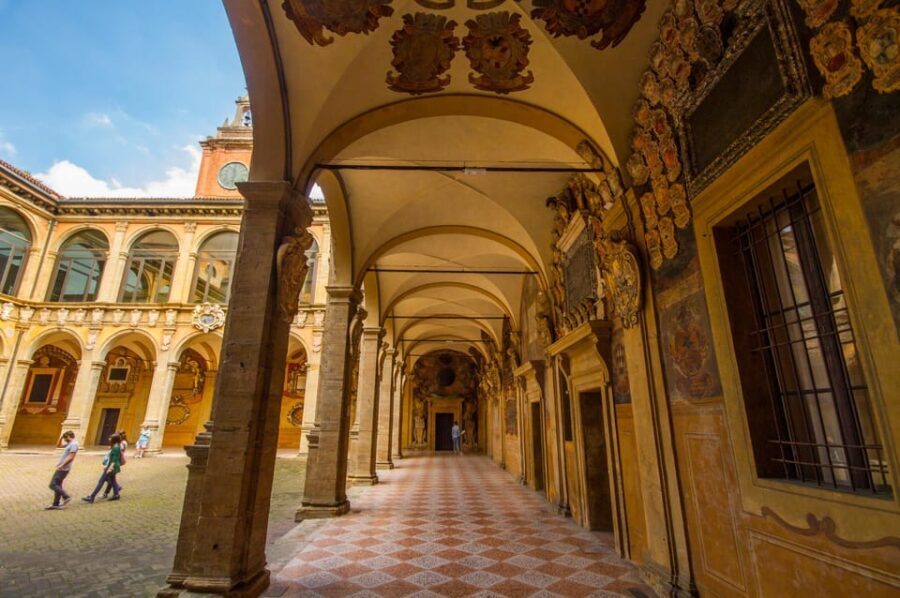Bologna: Archiginnasio small group tour - Key Points
