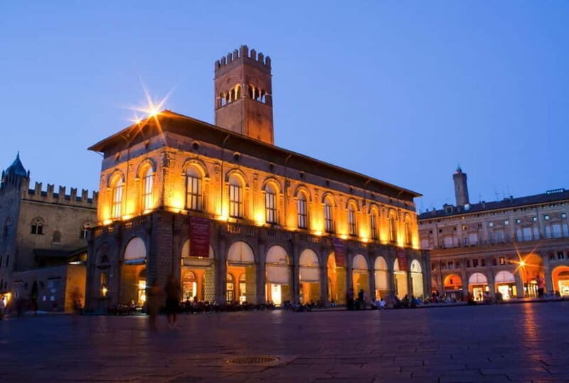 Bologna Noire: a tour through the crime news of the past - What to expect during the tour