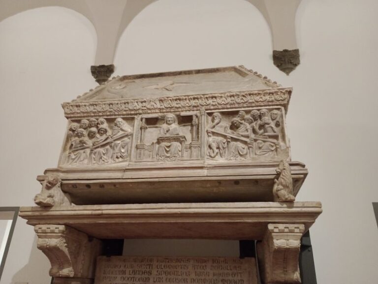 Bologna the Learned and student uprisings! - An In-Depth Look at the Tour Experience