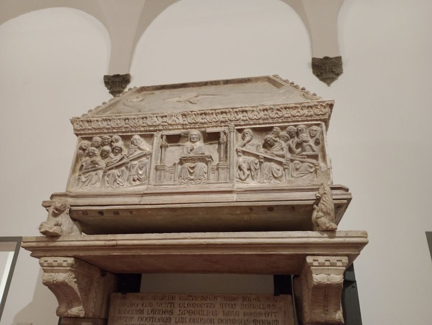 Bologna the Learned and student uprisings! - An In-Depth Look at the Tour Experience