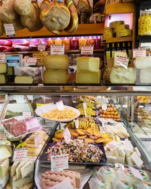 Bologna: Walking Food Tour with a Local Guide - The Food and Wine Tasting Experience
