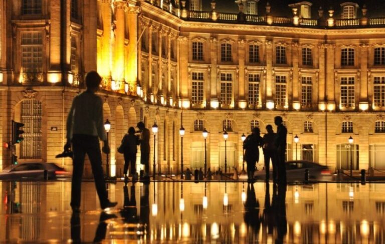 Bordeaux: Exclusive Private Guided Walking Tour - Who Would Benefit Most?