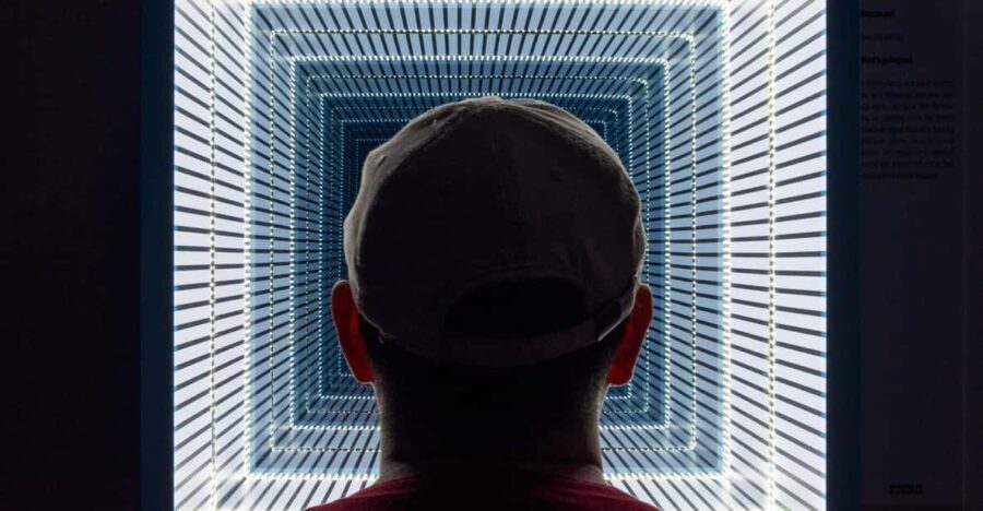 Bordeaux: Museum of Illusions Entry Ticket - Discovering Bordeaux’s Museum of Illusions