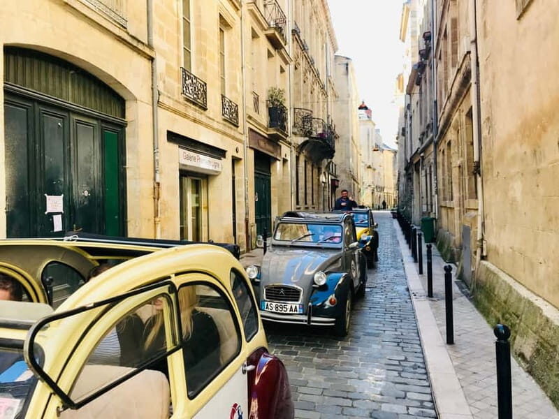 Bordeaux: Private Tour in a Citroën 2CV - A Well-Rounded Itinerary