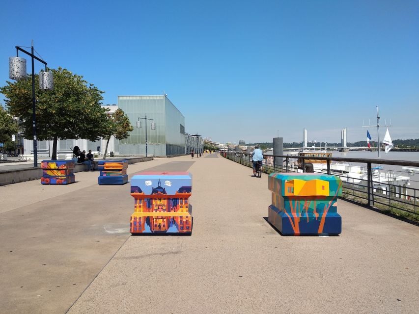 Bordeaux: Street Art Guided Tour - What the Guide Brings to the Experience