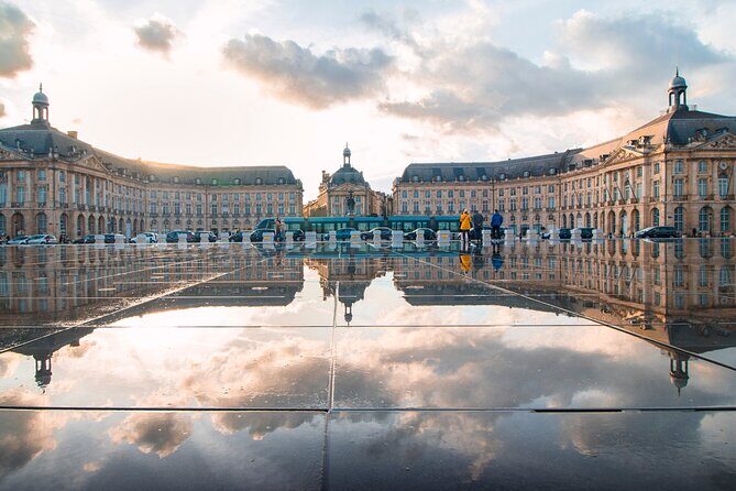 Bordeaux & wine cellar Private Guided Tour from San Sebastian - Discovering the Heart of Bordeaux and Its Wines