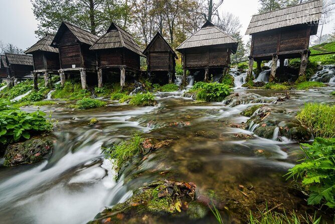 Bosnian Kingdom Capitals: Travnik & Jajce Tour from Sarajevo - What Makes This Tour Stand Out?