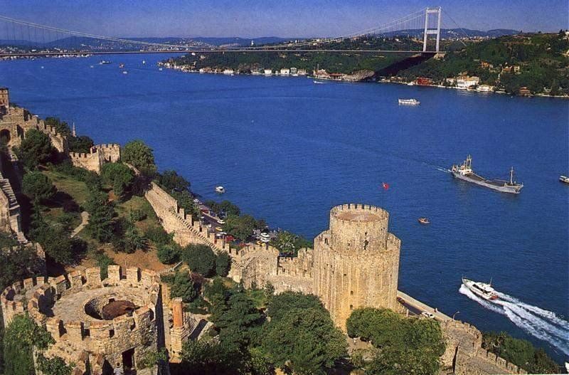 Bosphorus Boat Cruise & Two Continents Tour with Lunch - The Itinerary: A Deep Dive