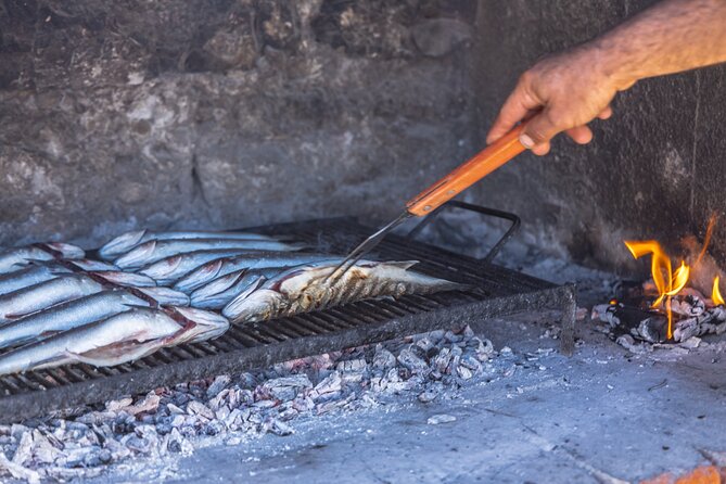 Brac, Hvar, & Solta Day Trip: Snorkeling, Wine & Lunch from Split - Key Points