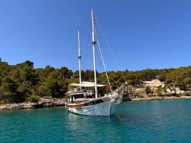 Brac/olta/Blue Lagoon - One-day excursion by boat - The Journey and First Stop: Solta or Bra