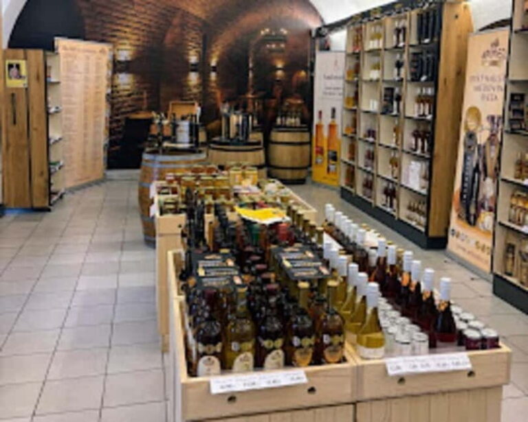 Bratislava: 30 Minute Mead and Honey Tasting Experience - The Location and How It Fits Into Your Day