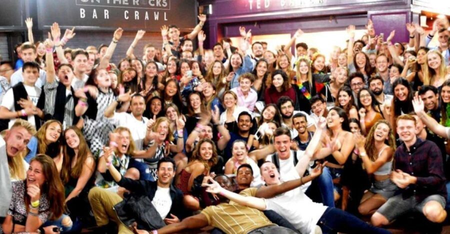 Brighton Bar Crawl: 5+ Venues, Free Shots, Free Club Entry - Who Is This Tour Best For?
