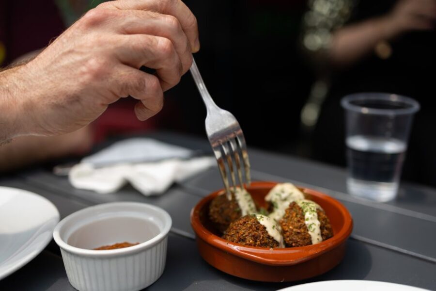 Brighton: Walking Food Tour (Vegan and Vegetarian options) - What to Expect from the Tour
