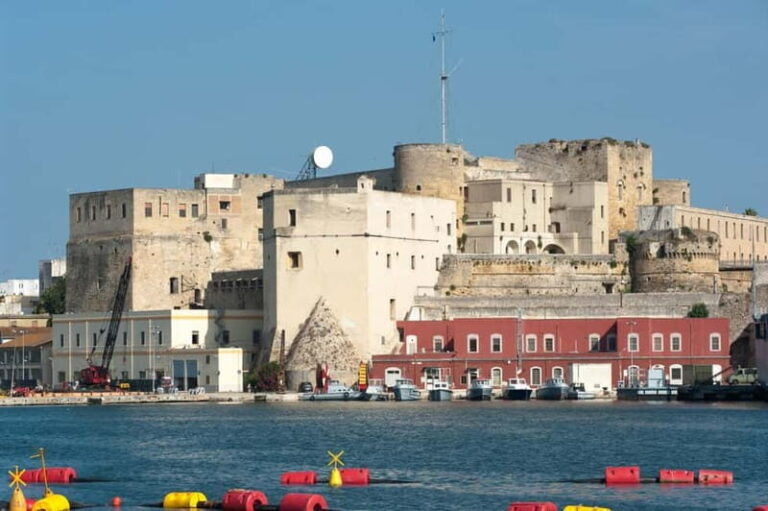 Brindisi: Brindisi Bay Boat Tour - The Experience in Detail