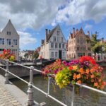 Bruges by bike with family and friends! - Pricing and Value