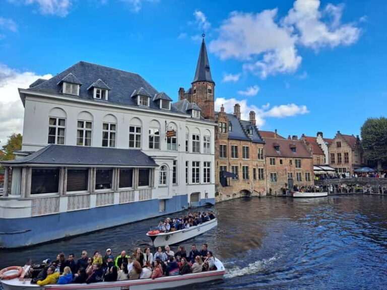 Bruges: Private Walking Tour with Canal Cruise - The Value and Who Would Love It