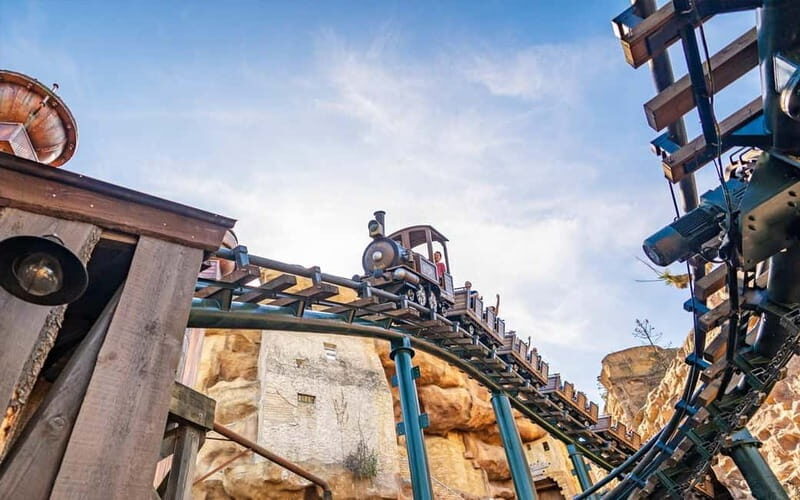 Brühl: Phantasialand Entrance Ticket - The Experience: Rides and Shows