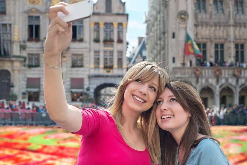 Brussels: Highlights and Hidden Corners Private Guided Walk - Exploring the Itinerary: What to Expect