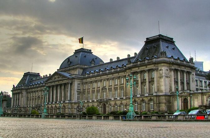 Brussels Highlights Self guided scavenger hunt and Walking Tour - Introducing the Brussels Highlights Self-Guided Scavenger Hunt and Walking Tour