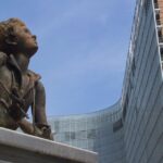 Brussels: Walking Tour from Central Station to Manneken Pis - Who Will Enjoy This Tour?