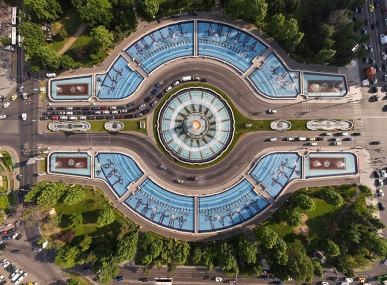 Bucharest: Capture the most Photogenic Spots with a Local - What to Expect from the Tour