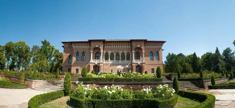 Bucharest: Mogosoaia Palace Official Entry Ticket - Who Should Consider This Experience?
