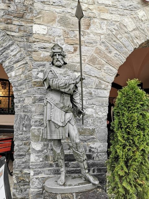 Bucharest: Peles Castle Half-Day Private Tour - What to Expect on the Tour