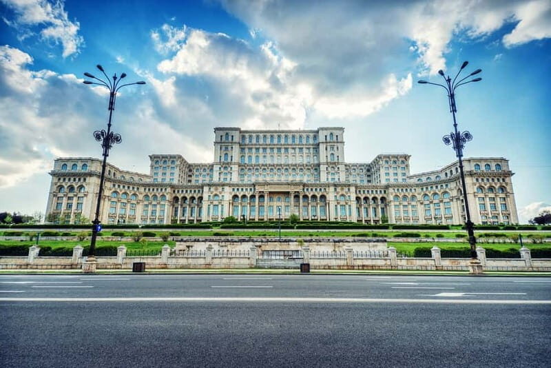 Bucharest Private City Tour 4h with Hotel Pickup & Drop-Off - History and Culture at Revolution Square and Calea Victoriei