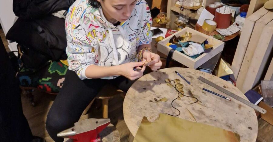 Bucharest: Real Roma Community - Crafting Workshop - The Practical Side