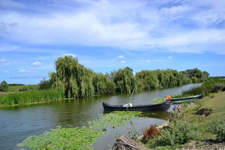 Bucharest: Tour to Danube Delta 2-Days With Boat Tour - Tulcea: Gateway to the Wild