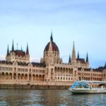 Budapest: 1-Hour Evening Sightseeing Cruise with Drink - Why This Cruise Is Worth Considering