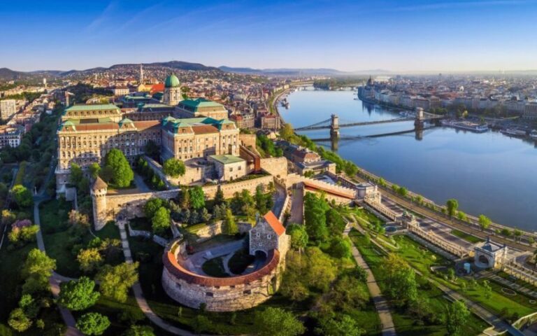 Budapest: 3-hour City Tour with Castle Walk + 1-hour Cruise - The Itinerary Breakdown